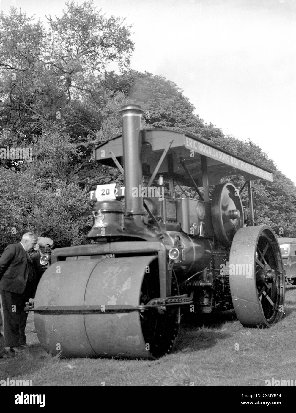 Marshall Road Roller, number 76797 'Mary' Stock Photo - Alamy