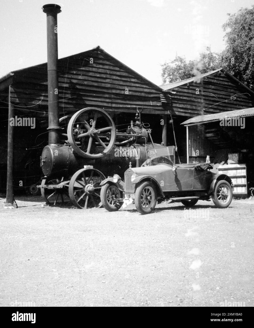 Wolseley 10hp Roadster KE 5111 and Marshall Portable Engine Stock Photo ...