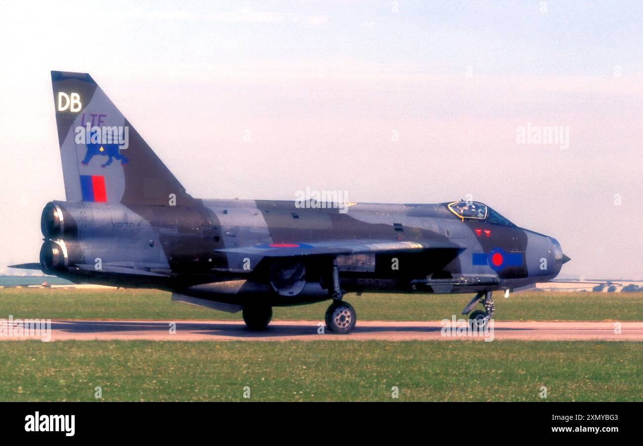 English electric lightning f 3 hi-res stock photography and images - Alamy