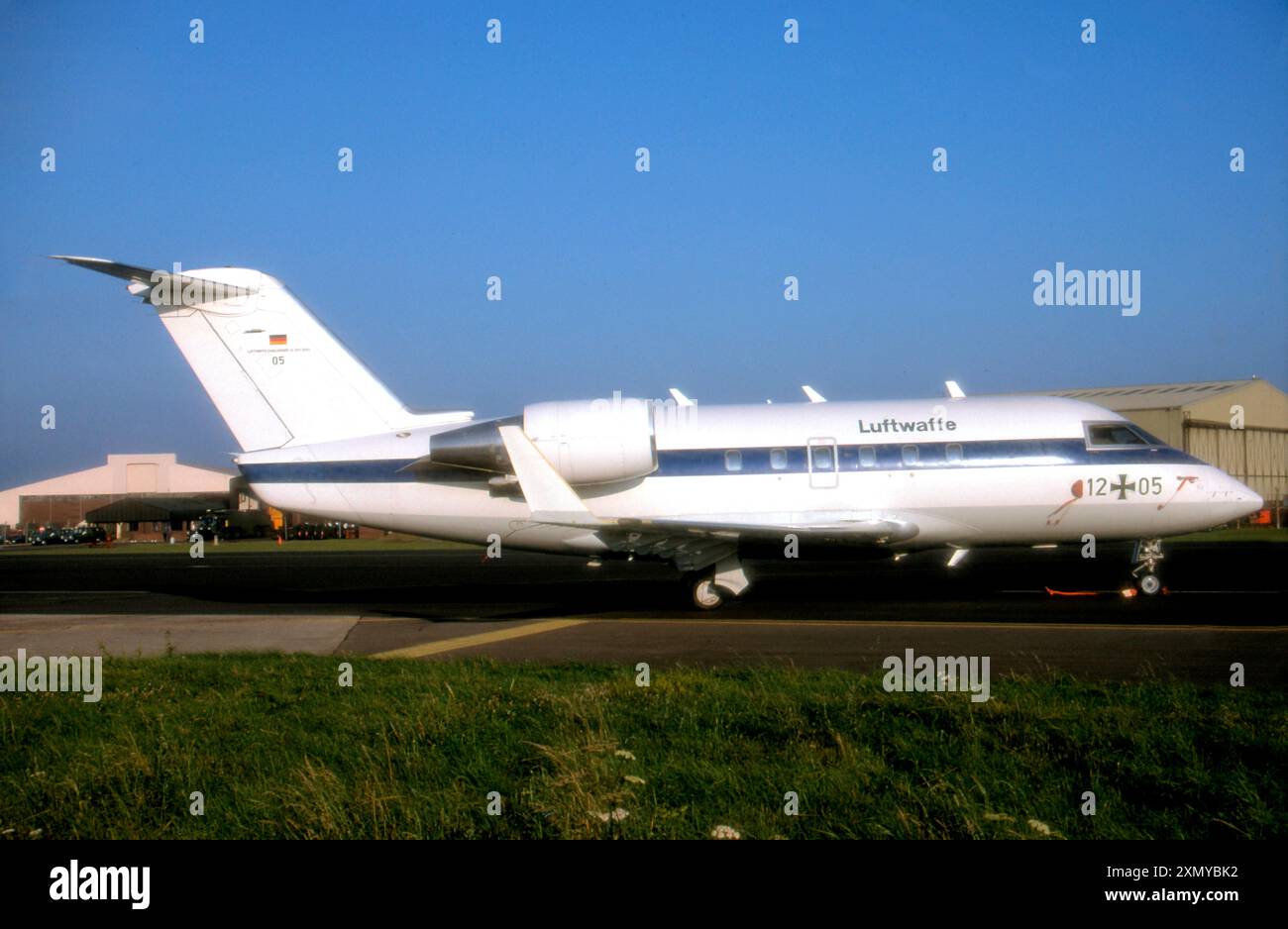 Bombardier Challenger 601 12+05 Stock Photo - Alamy