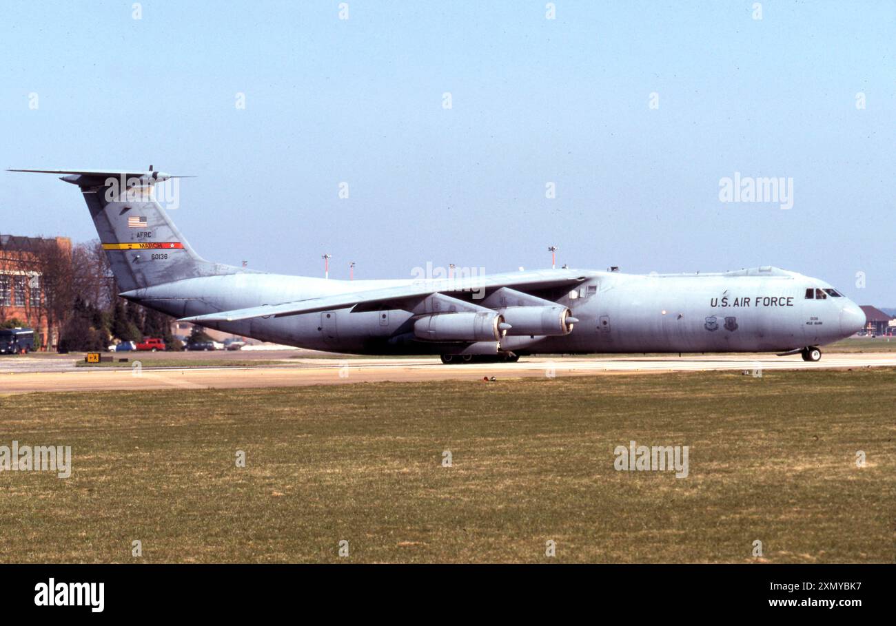 Lockheed C-141B Starlifter 67-0021 Stock Photo - Alamy