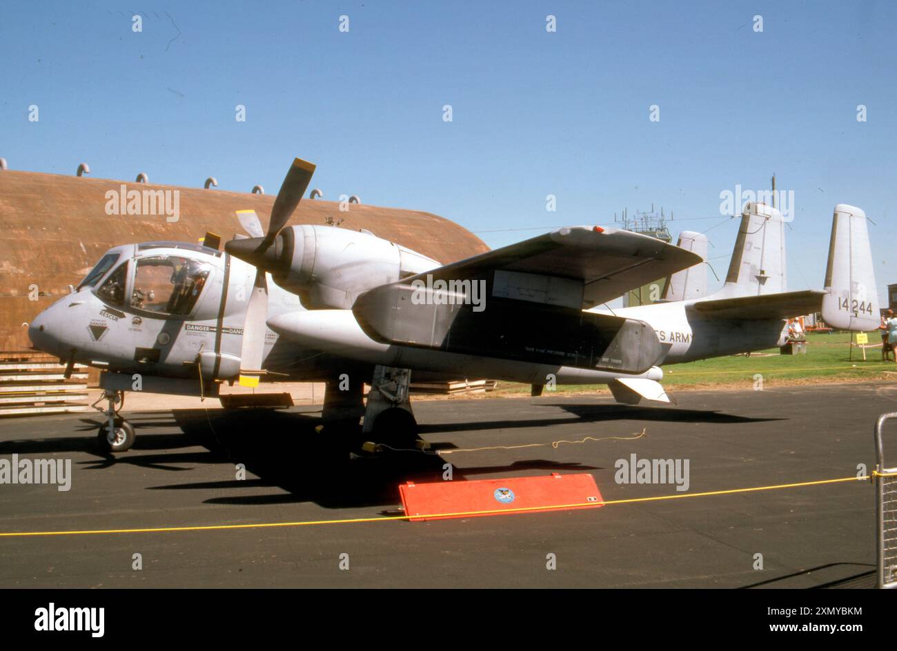 Grumman ov mohawk aircraft hi-res stock photography and images - Alamy