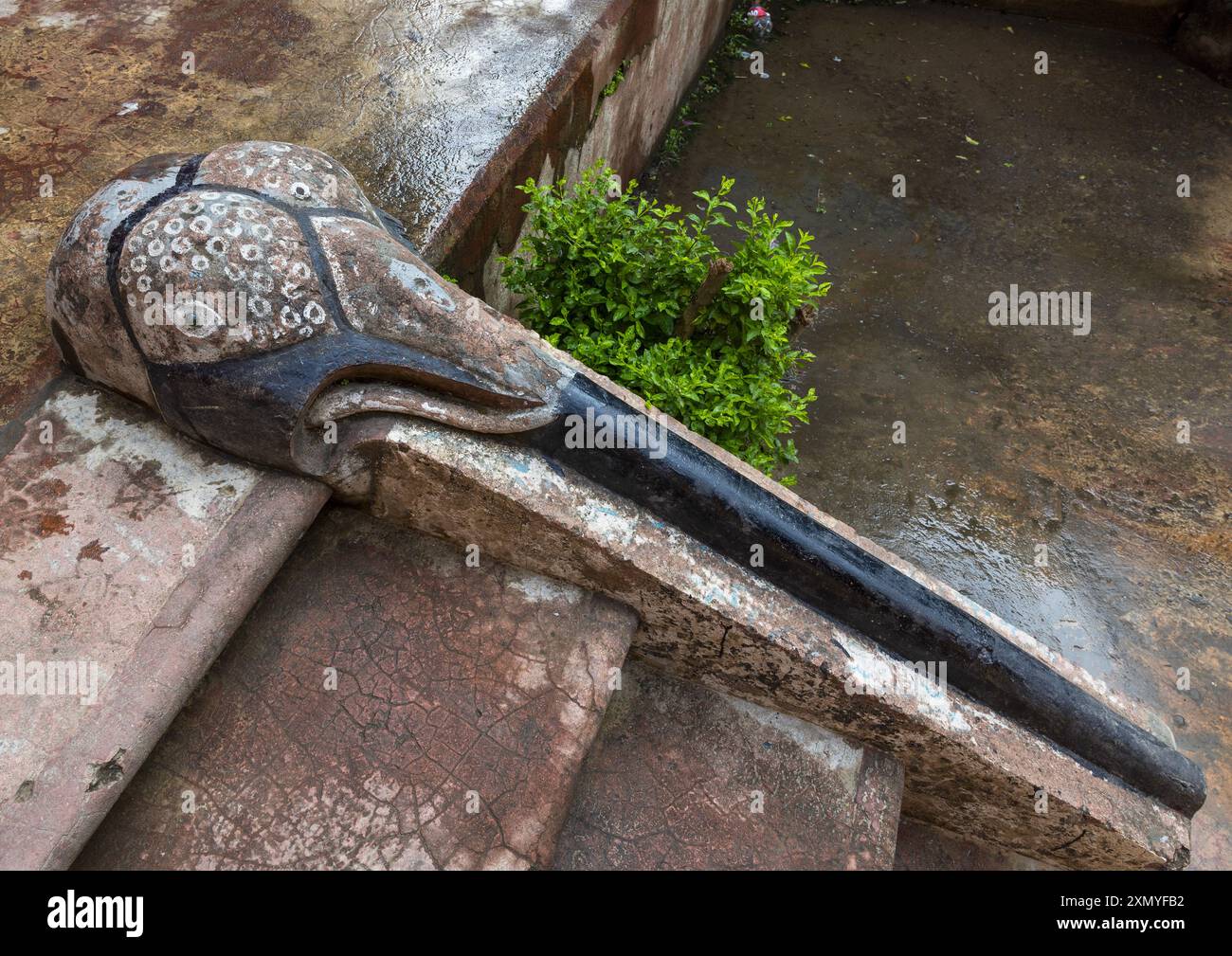 Gutter with an elephant head shape, Dhaka Division, Tongibari ...