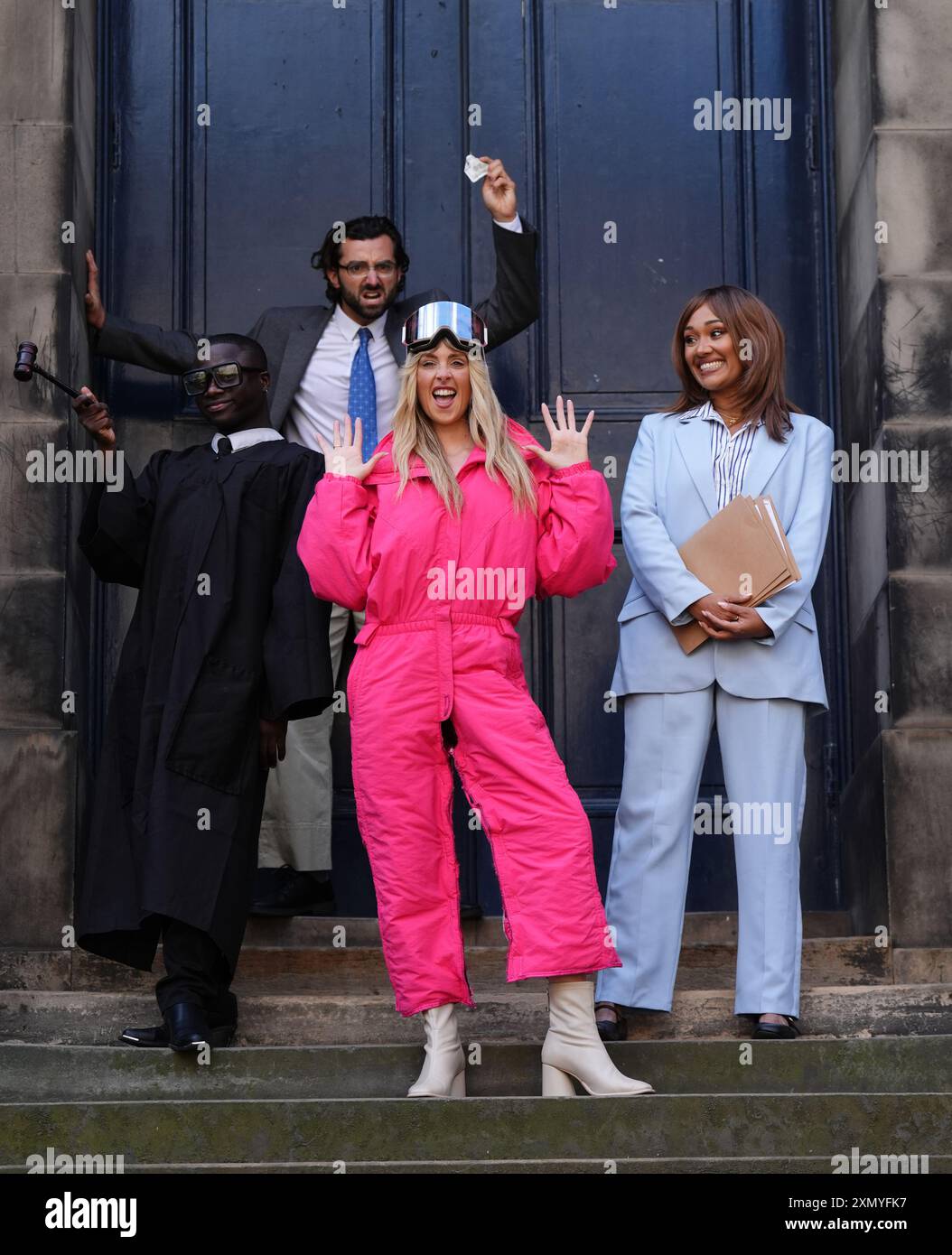 Diana Vickers as Gwyneth Paltrow during a photocall alongside Idriss ...