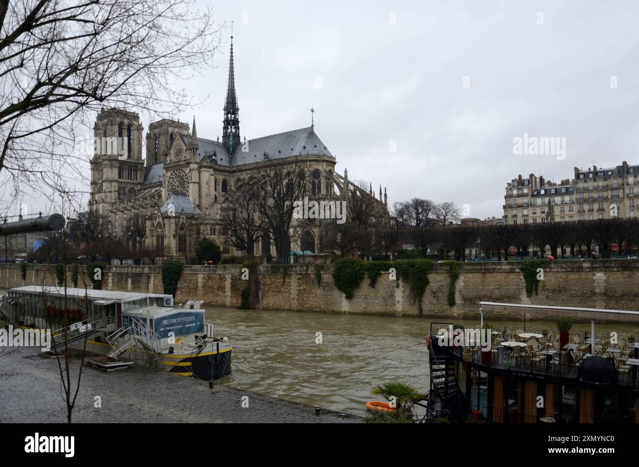 Paris cultural landmark hi-res stock photography and images - Alamy