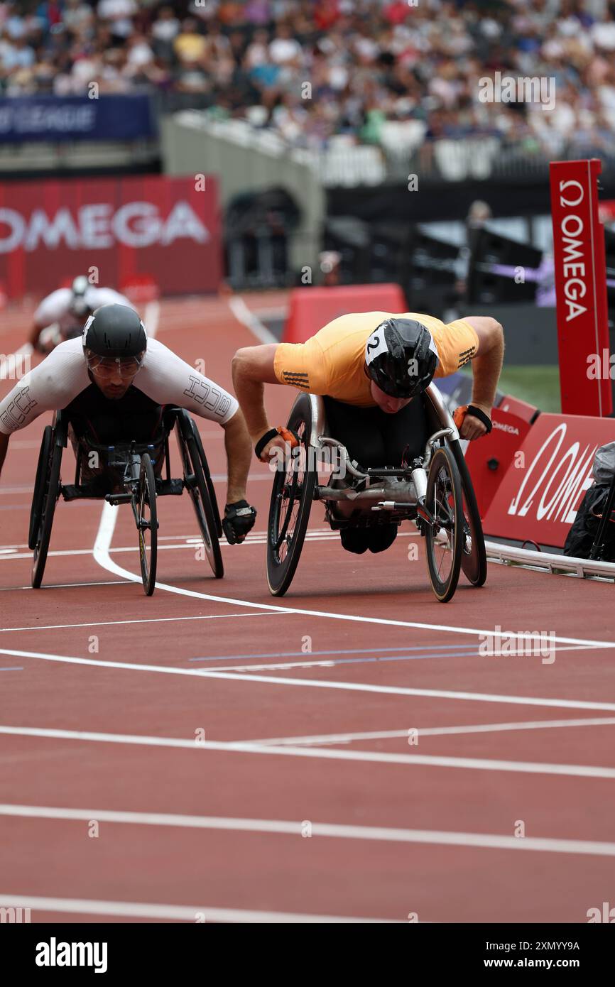 Isaac TOWERS in the 1500m wheelchair race at the London Diamond League ...