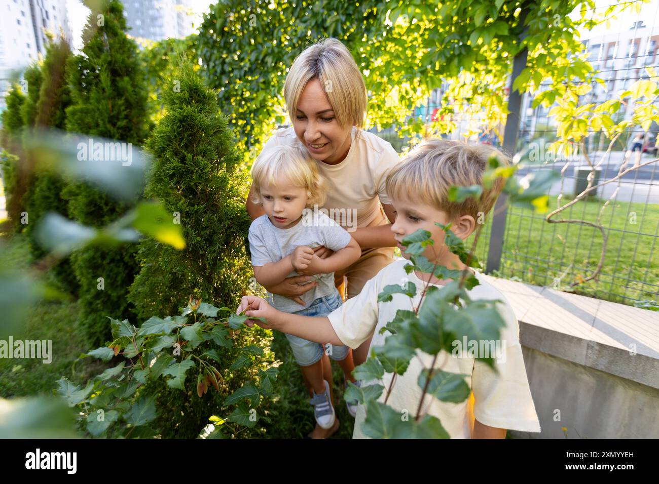 Mother enjoys quality time two hi-res stock photography and images - Alamy