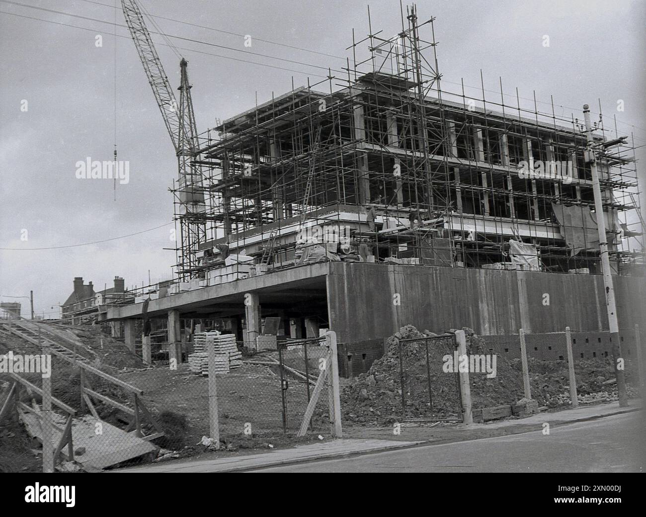 1960s construction housing uk hi-res stock photography and images - Alamy