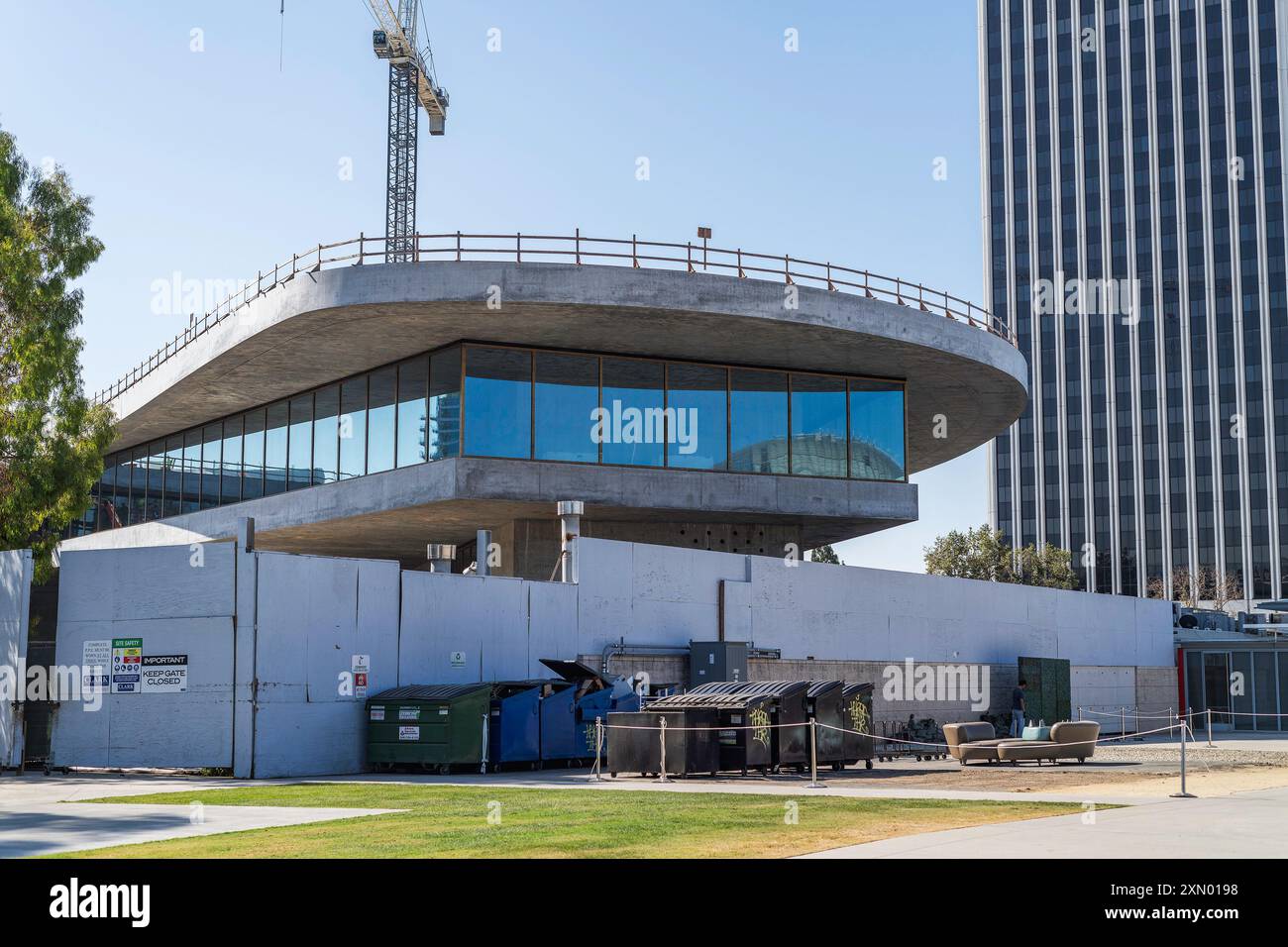 Los Angeles, CA, USA – July 26, 2024: Construction of the permanent ...