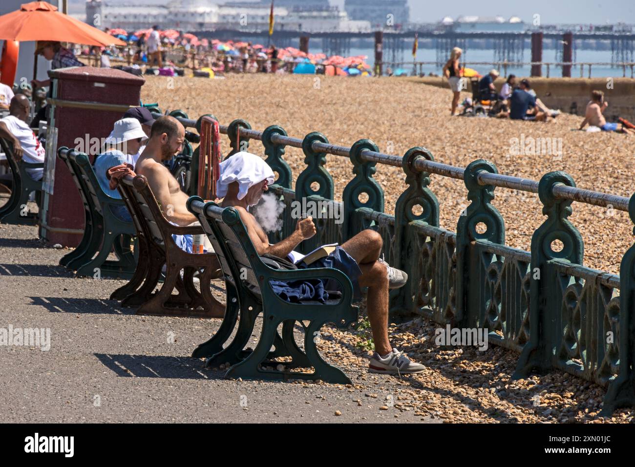 Brighton beach, City of Brighton, East Sussex, UK. August heatwave on a ...