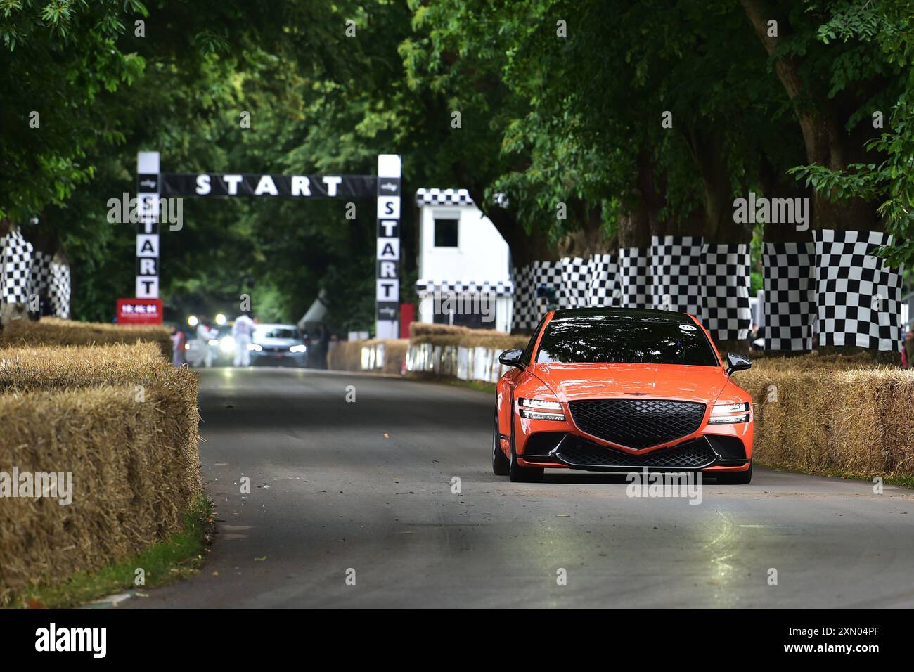 Genesis g80 ev magma concept hi-res stock photography and images - Alamy