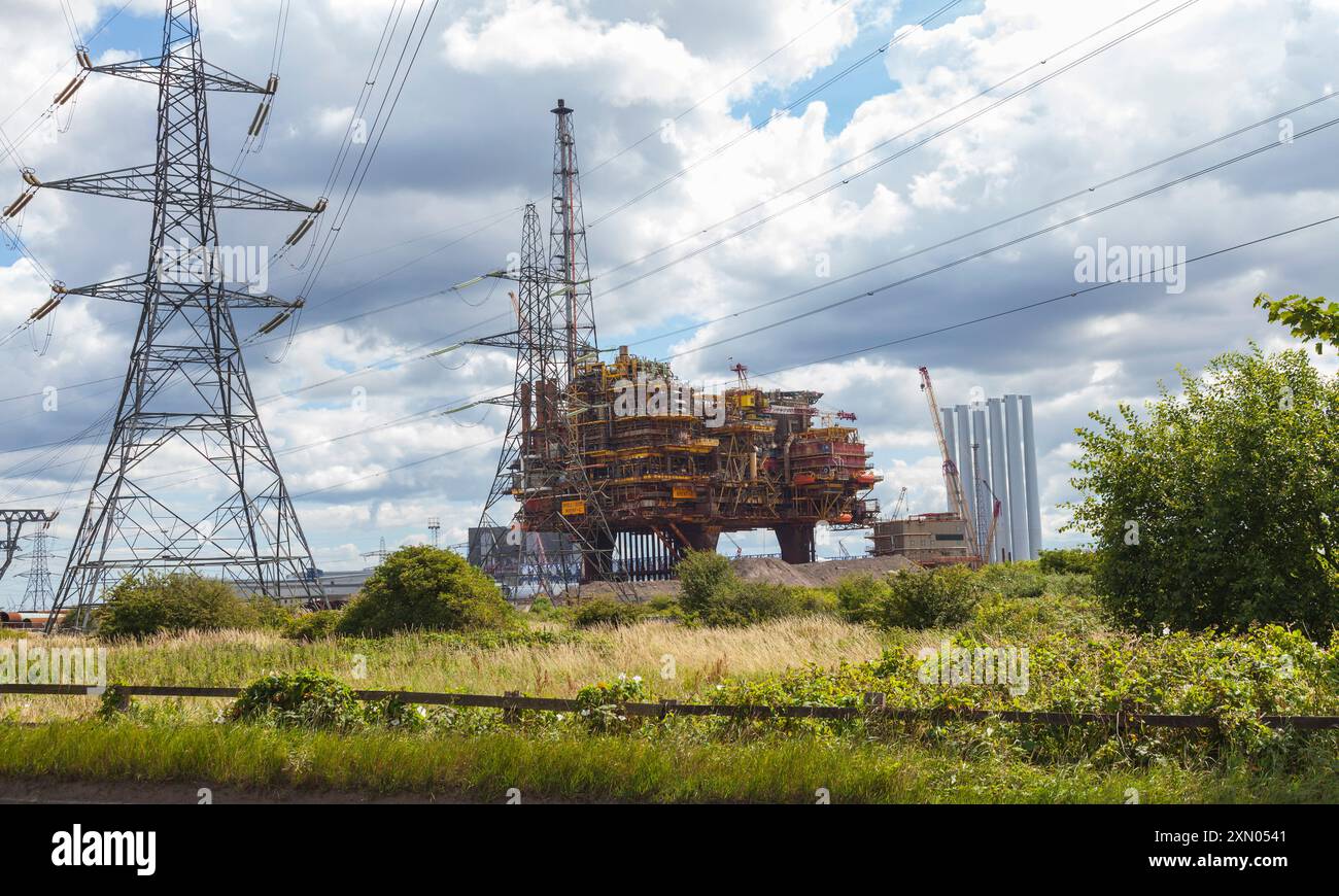 The Shell Brent Charlie Rig arrived at Able Seatonport ,Hartlepool ...