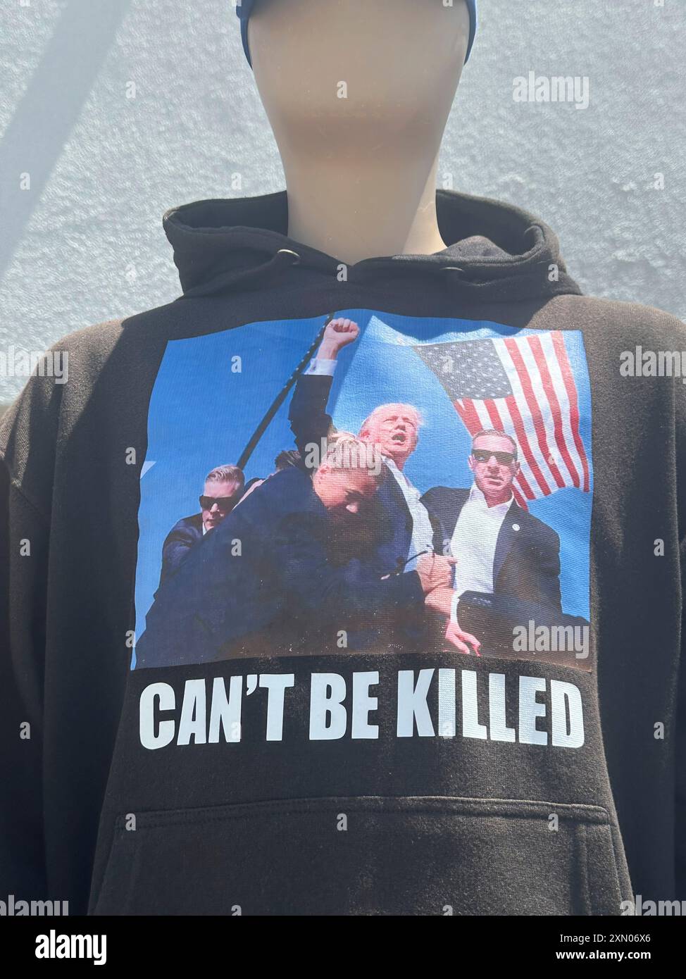 Donald trump america flag hi-res stock photography and images - Alamy