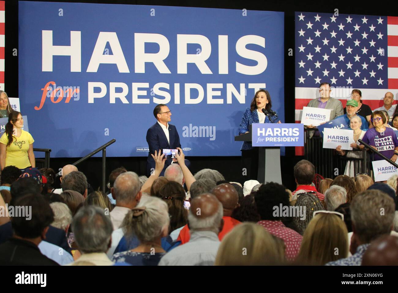 July 29, 2024: Governors Josh Shapiro and Gretchen Whitmer pictured at ...