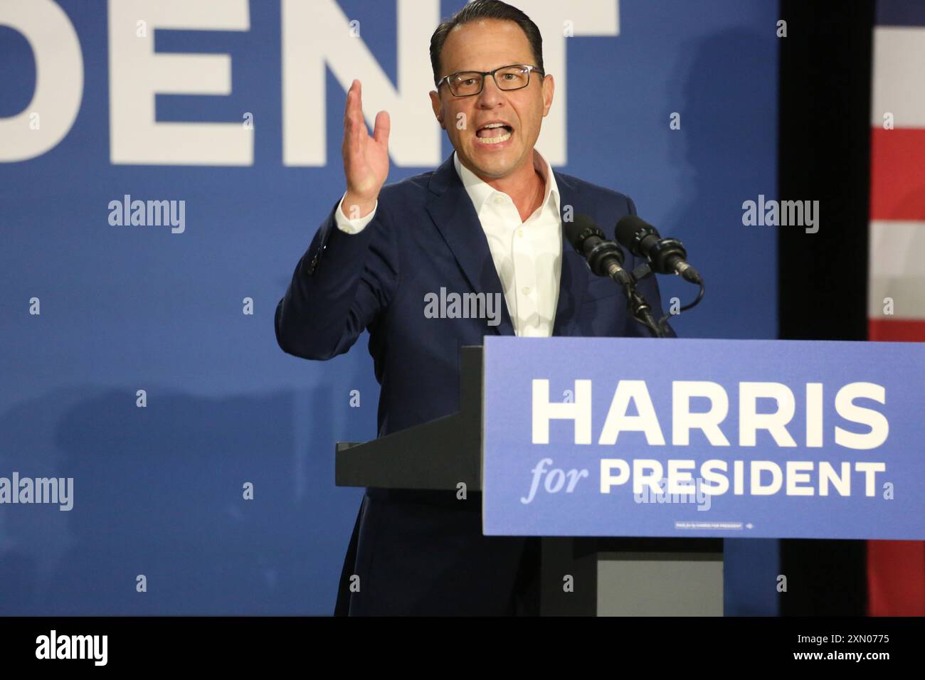 July 29, 2024: Governors Josh Shapiro and Gretchen Whitmer pictured at ...