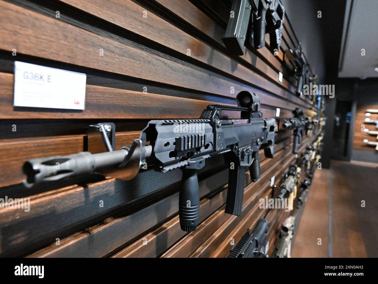 Heckler koch g36 assault rifle hi-res stock photography and images - Alamy
