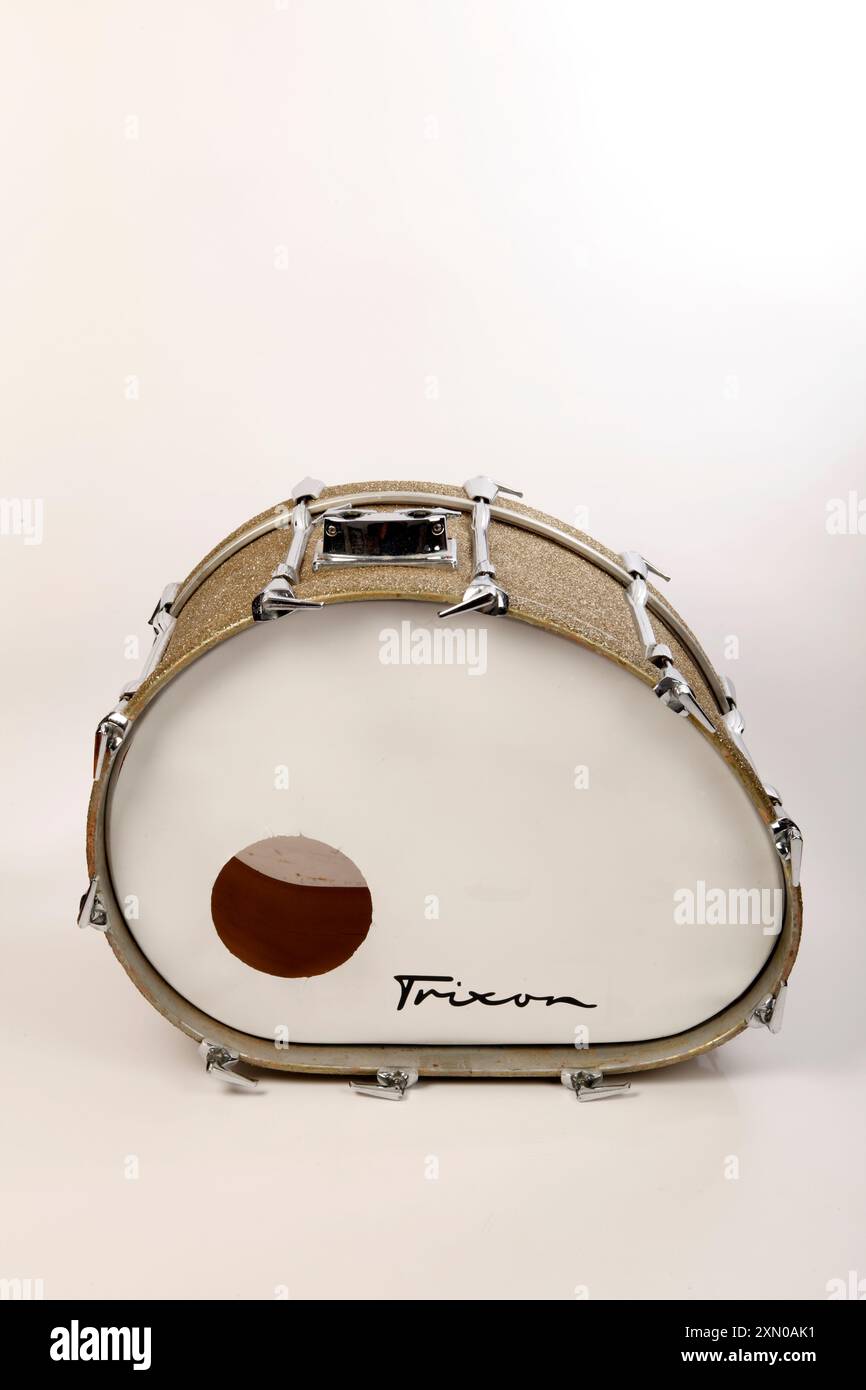 Trixon eliptical Bass Drum, legendary unique elliptical / ellipsoid ...
