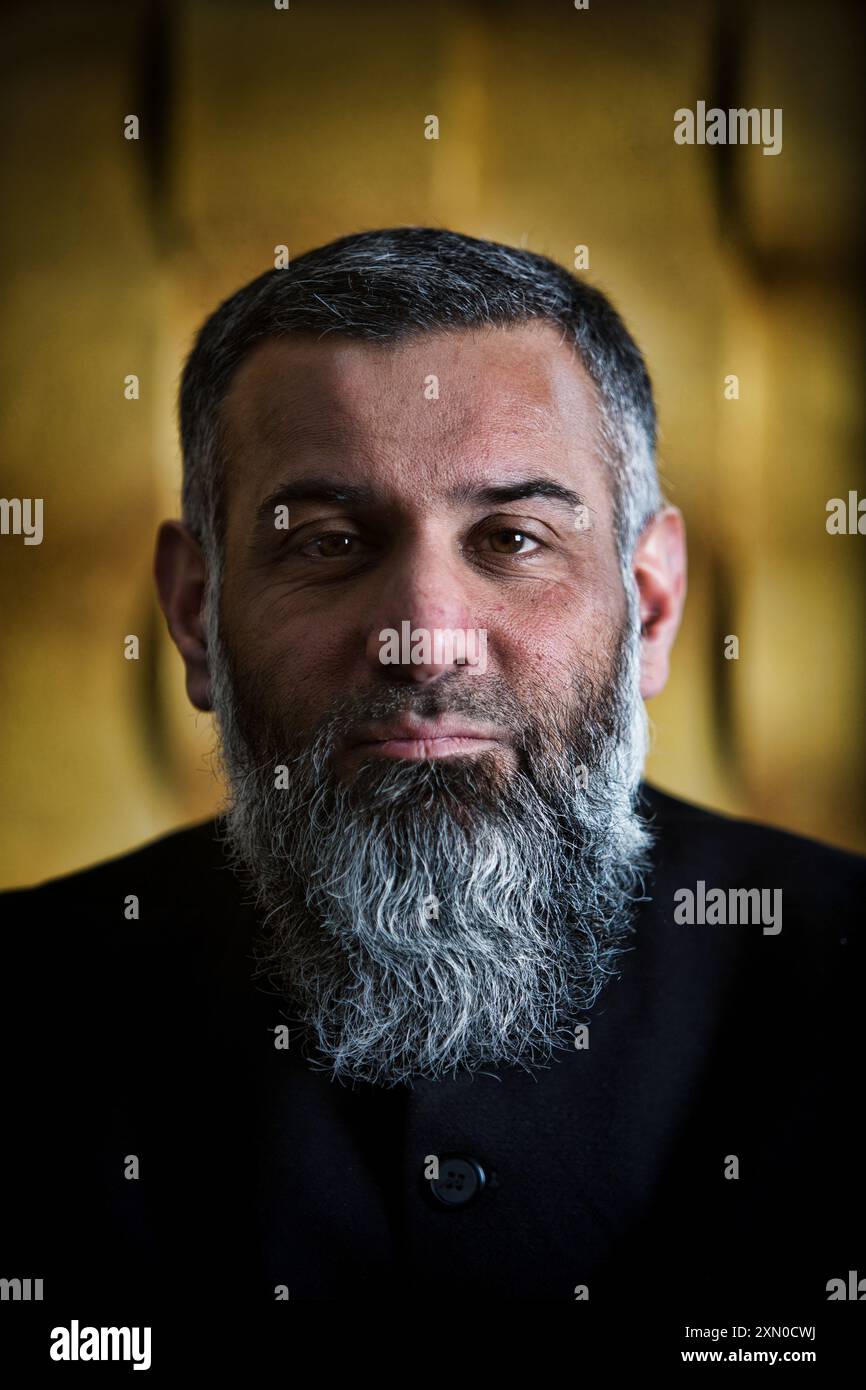 Anjem choudary hi-res stock photography and images - Alamy