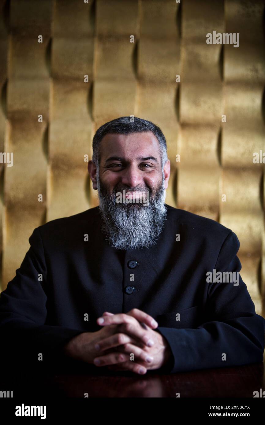 Anjem Choudary Portrait Stock Photo - Alamy
