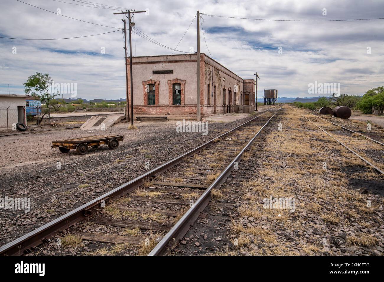 Abandoned Railroad station , Pedriceña, Mexico Stock Photo - Alamy