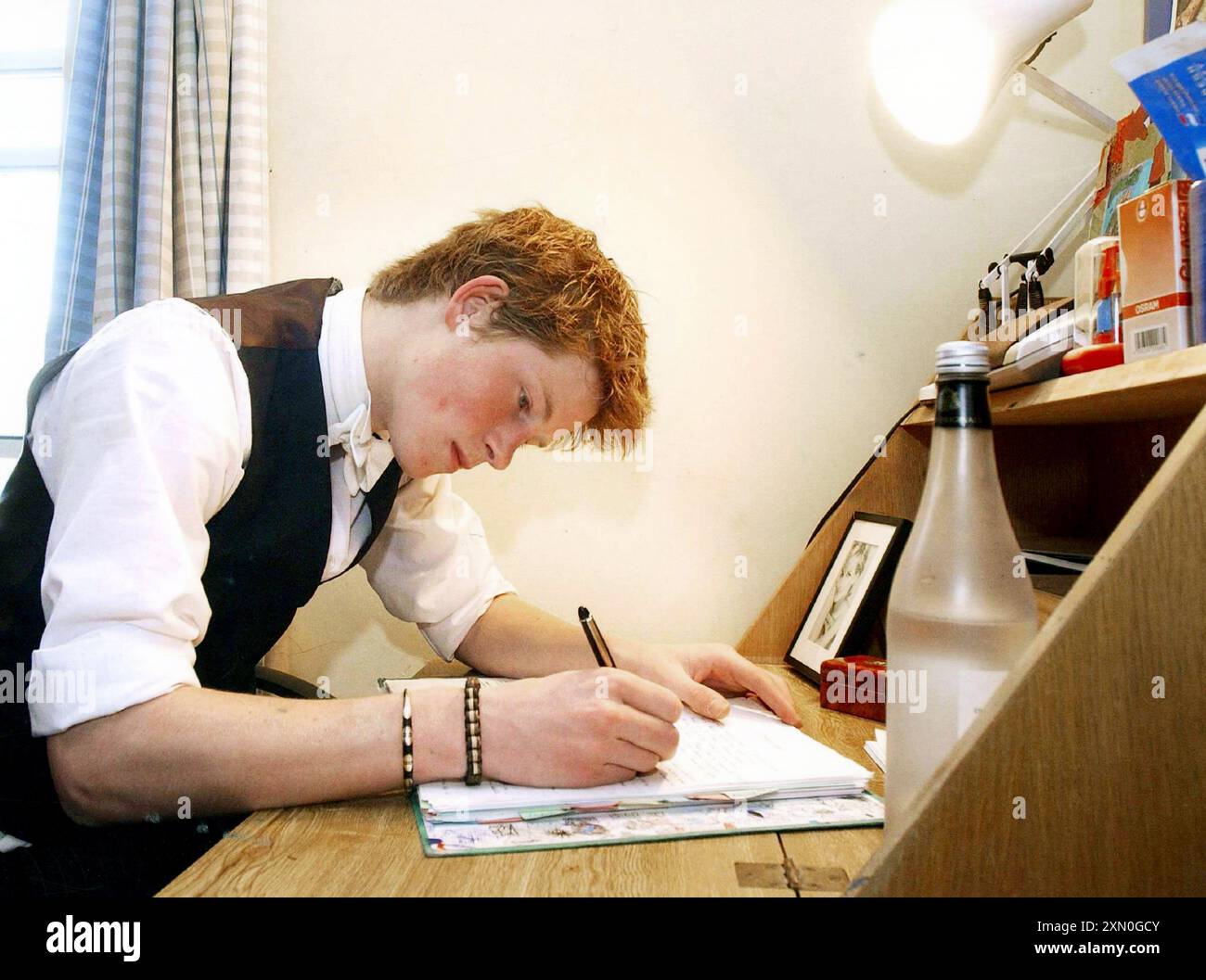 Compiti hi-res stock photography and images - Alamy