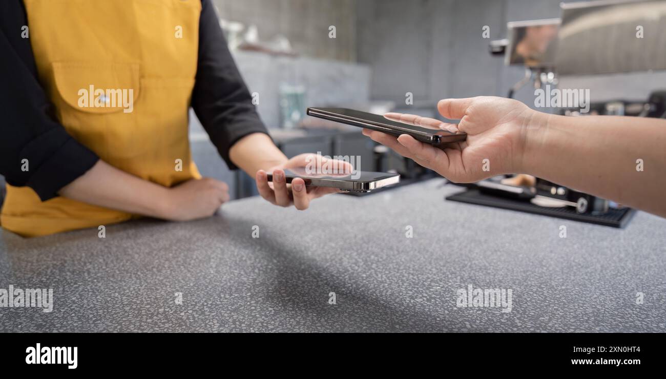 Transaction efficiency hi-res stock photography and images - Alamy