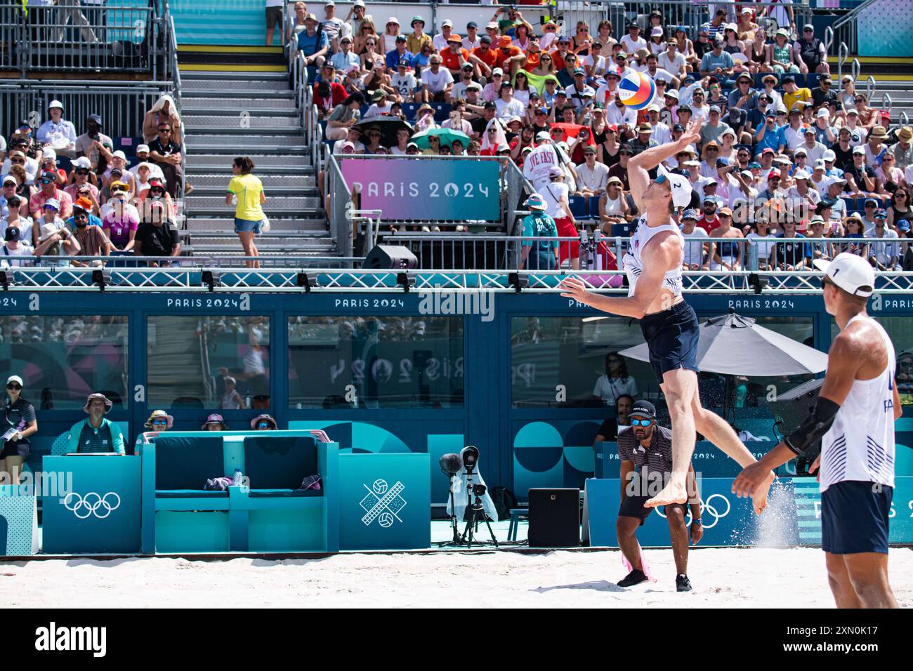 Andrew Benesh (USA), Beach Volleyball, Men's Preliminary Phase during ...