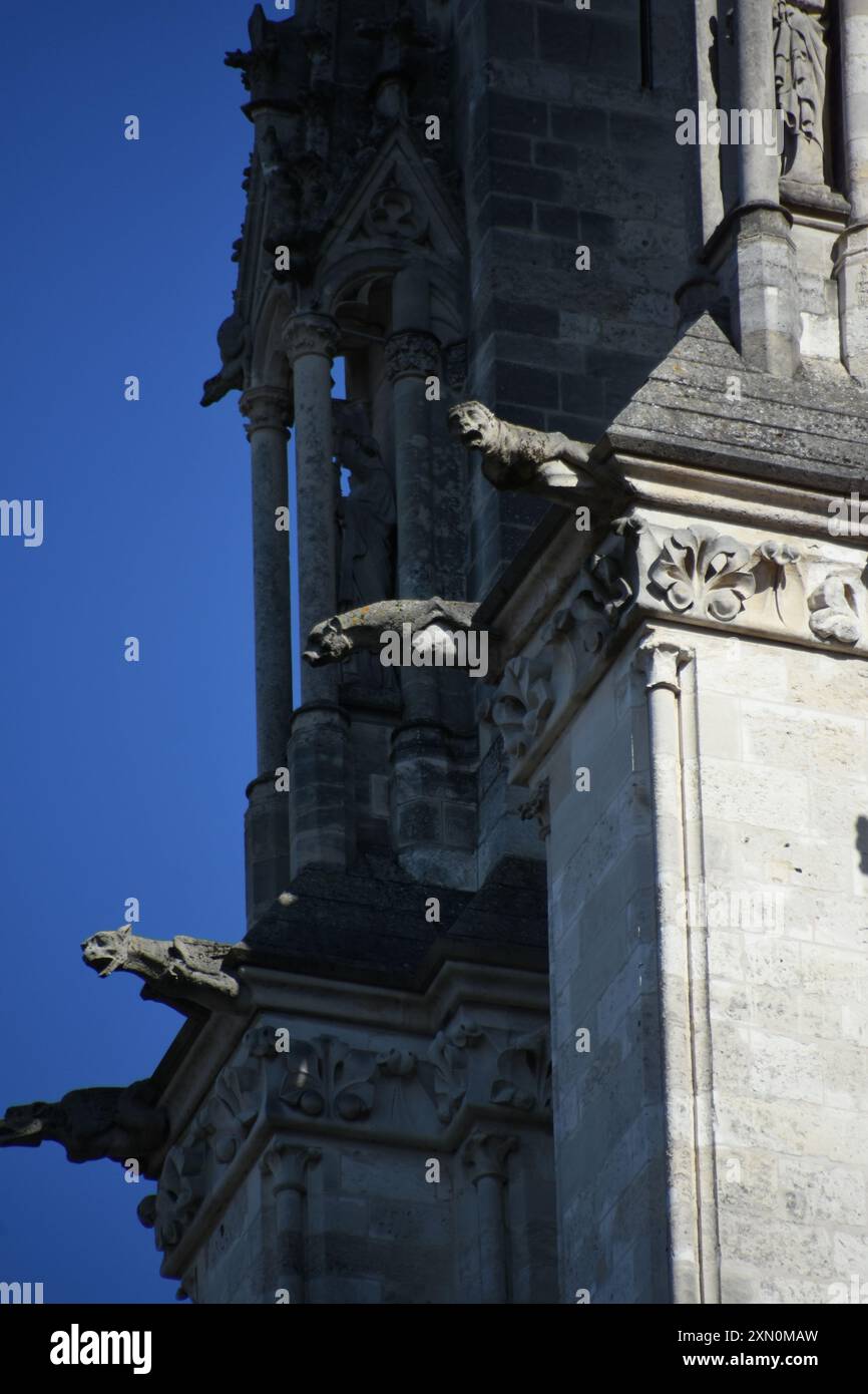Cathédrale de la vierge marie hi-res stock photography and images - Alamy