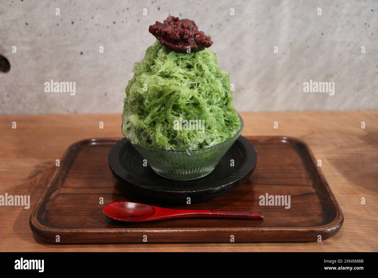 Matcha Kakigori (Japanese shaved ice dessert) with azuki in Kyoto ...