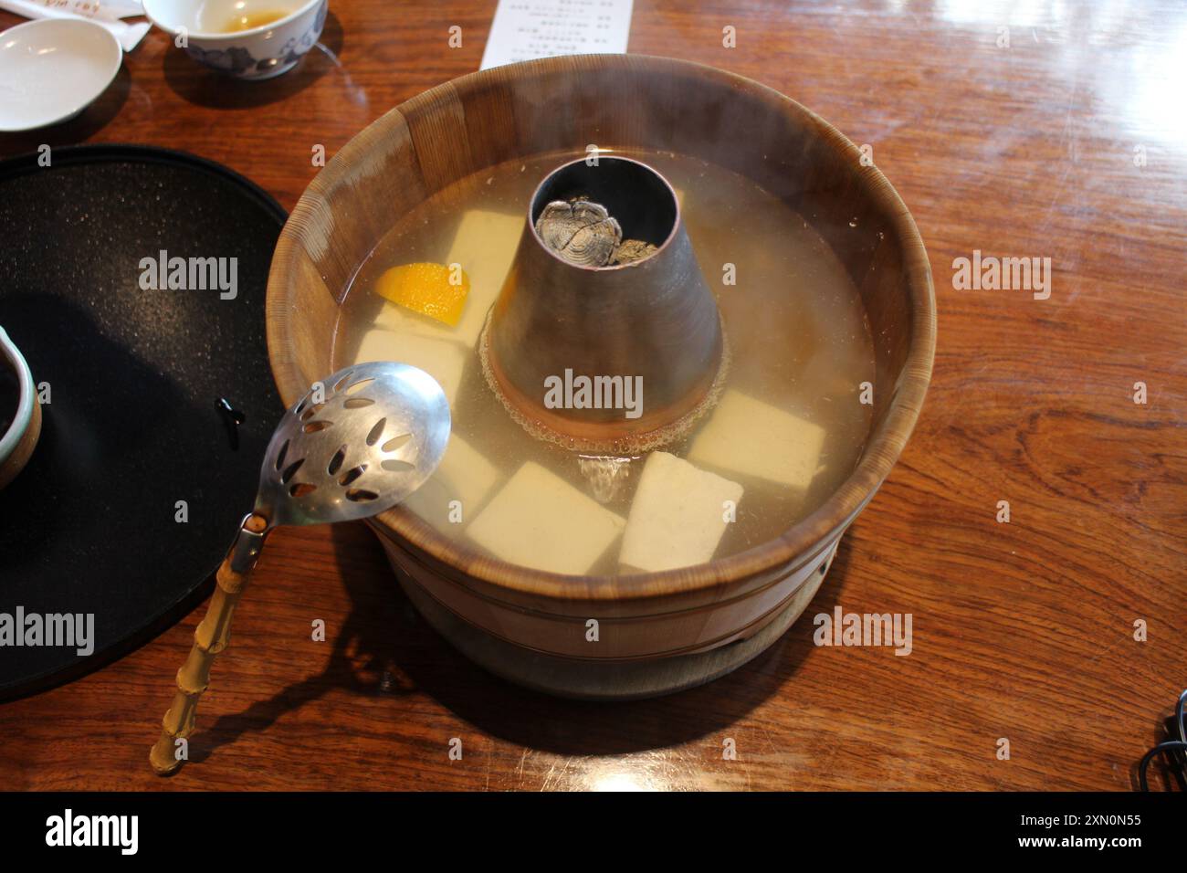 Japanese cuisine : Yudofu (Simmered tofu) in Kyoto, Japan Stock Photo ...