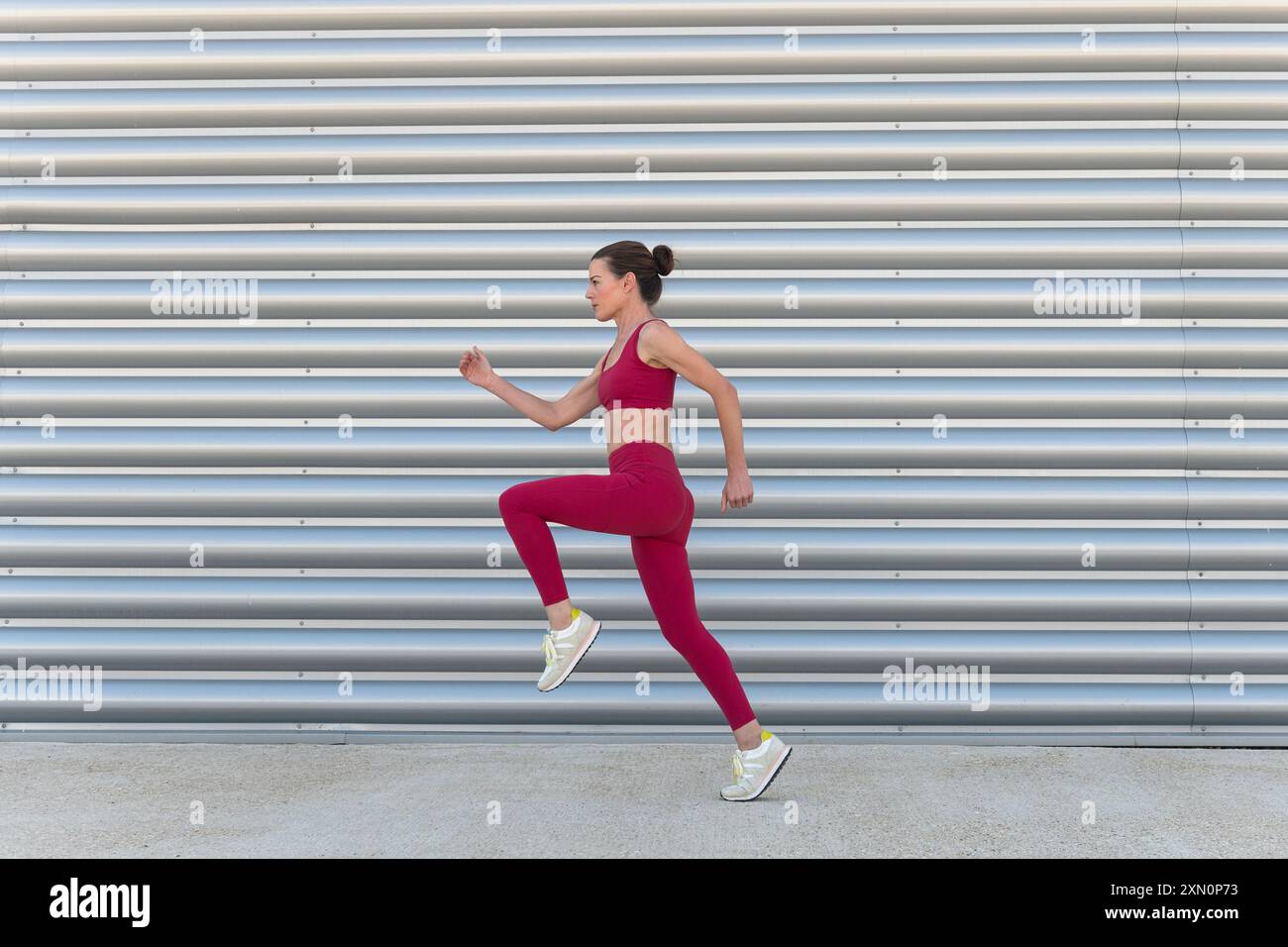 Athletic woman running training outdoor hi-res stock photography and ...