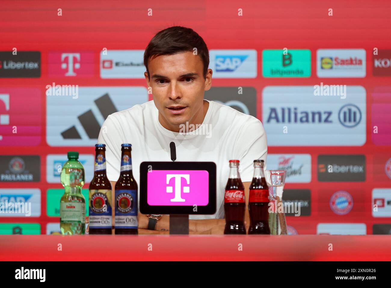 Joao Palhinha (FC Bayern Muenchen, 16), Pressekonferenz, Vorstellung ...