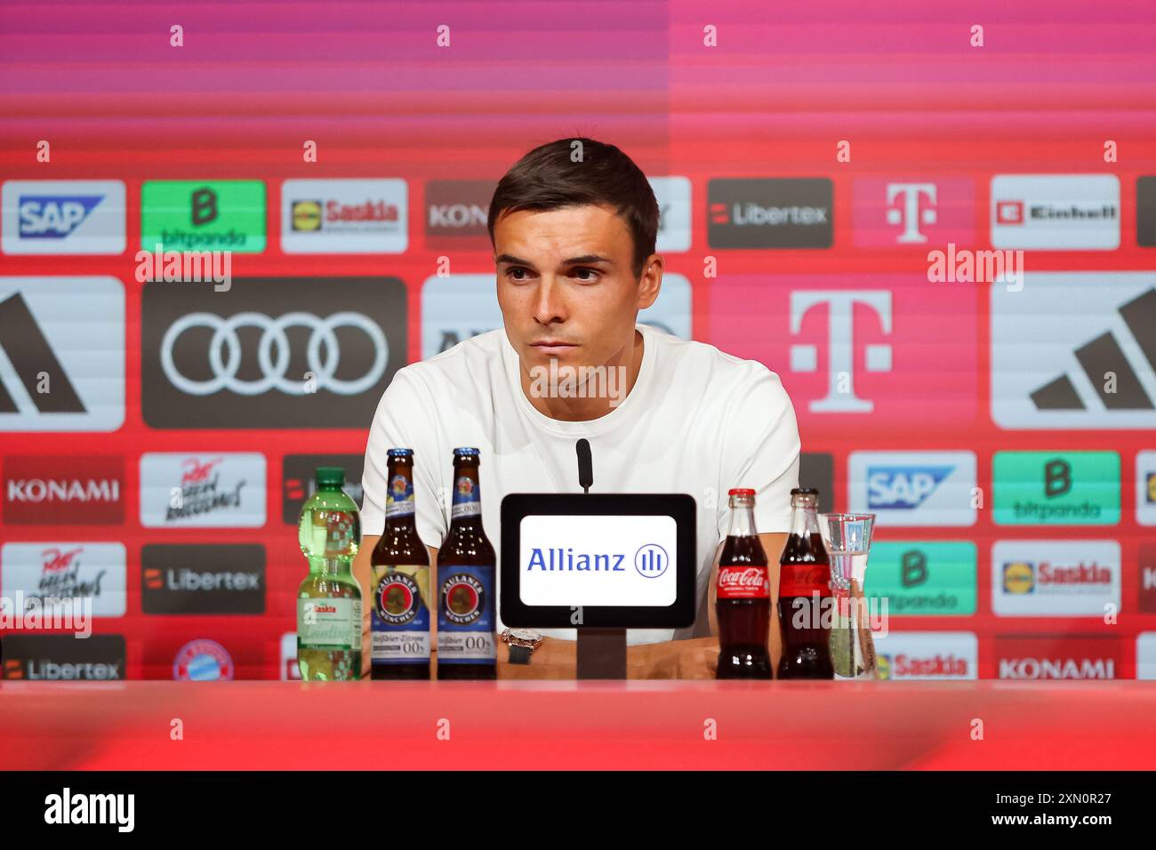 Joao Palhinha (FC Bayern Muenchen, 16), Pressekonferenz, Vorstellung ...
