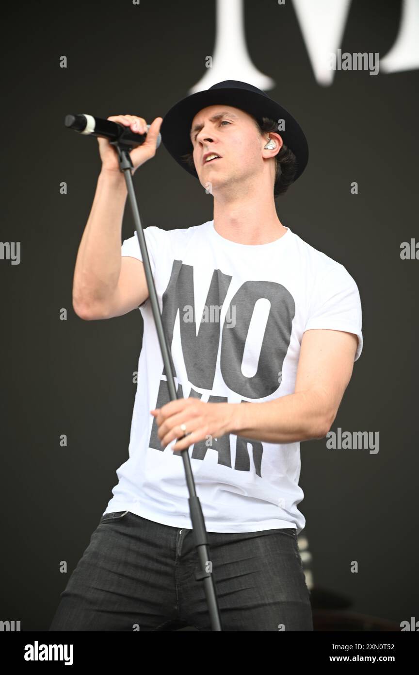 Maximo park 2024 hi-res stock photography and images - Alamy