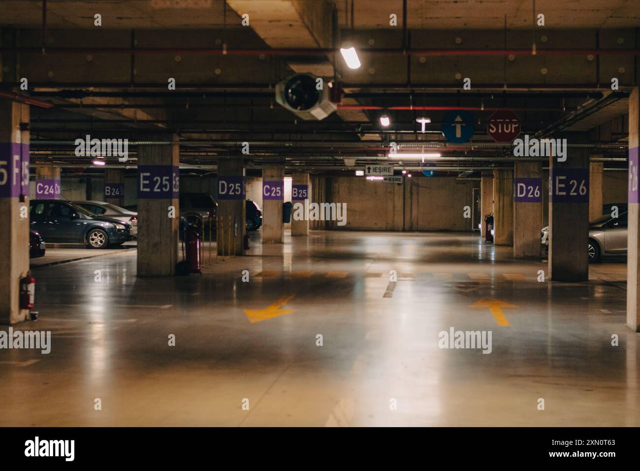 Empty parking lot with dim light. Underground parking garage Stock ...