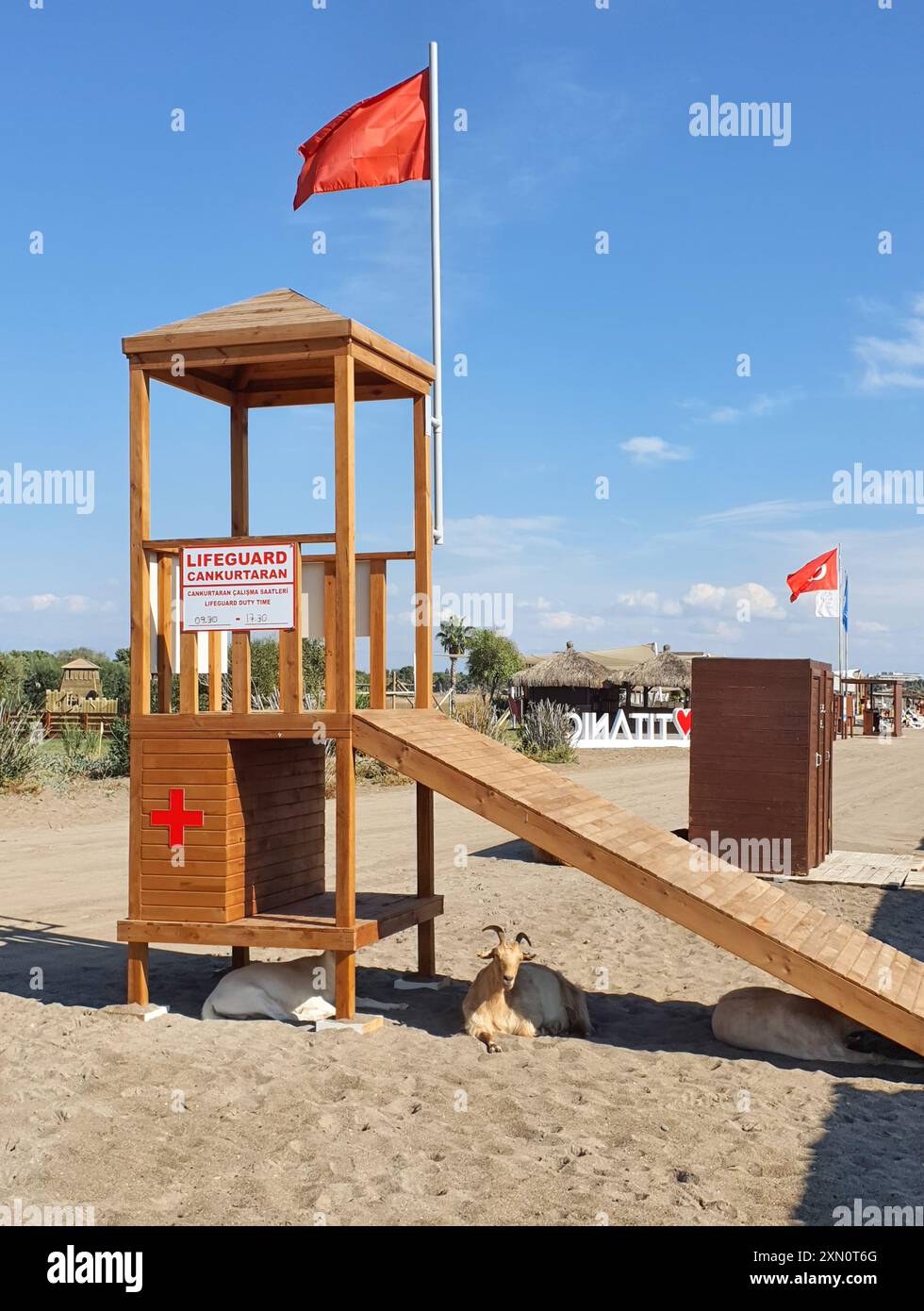 Empty lifeguard tower on the beach hi-res stock photography and images ...