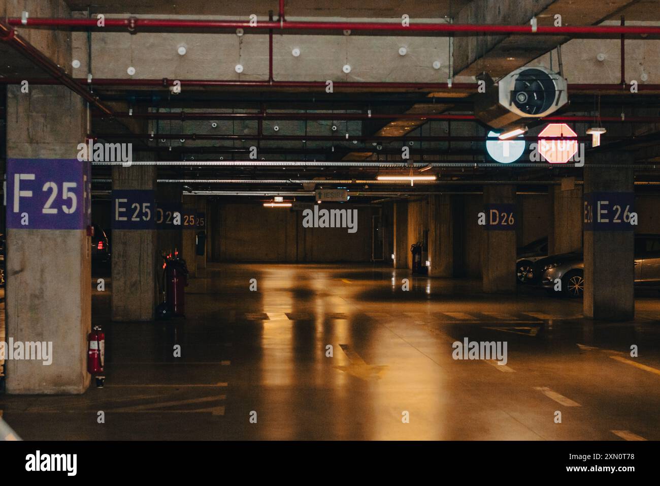 Empty parking lot with dim light. Underground parking garage Stock ...