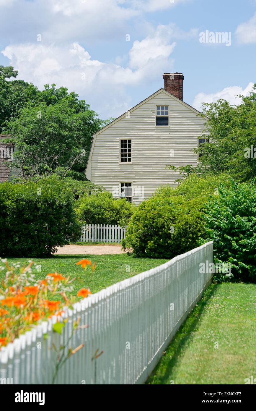 Williamsburg virginia architecture hi-res stock photography and images ...