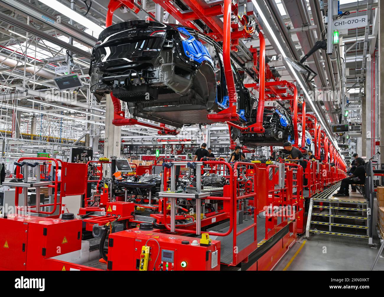 PRODUCTION - 29 July 2024, Brandenburg, Grünheide: Production of the ...