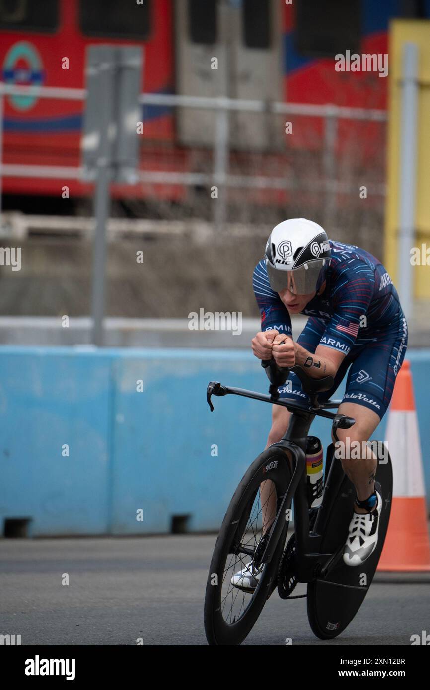 London t100 triathlon hi-res stock photography and images - Alamy
