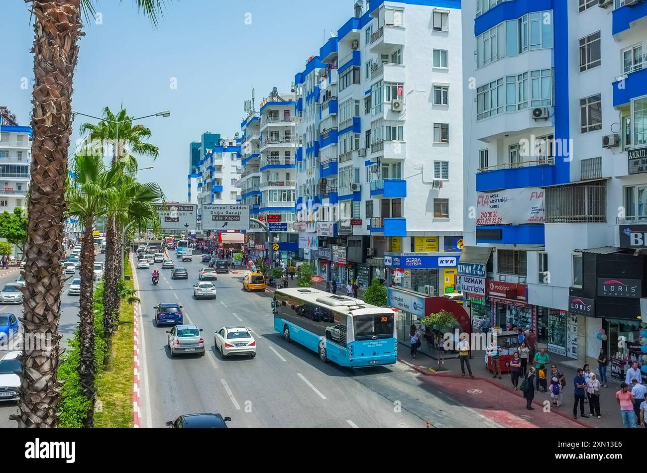 Social housing on boulevard hi-res stock photography and images - Alamy