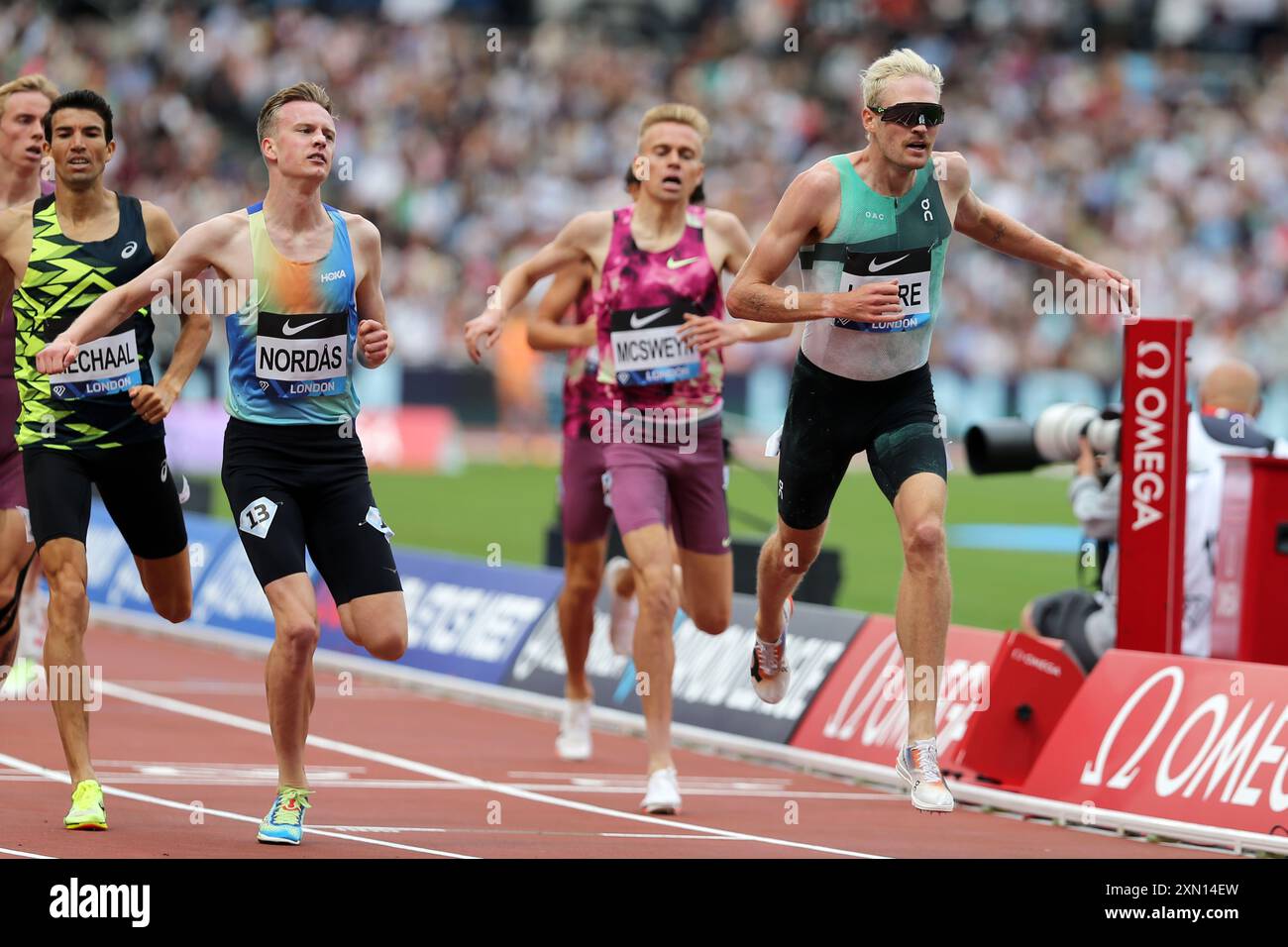 Oliver hoare australia hi-res stock photography and images - Alamy