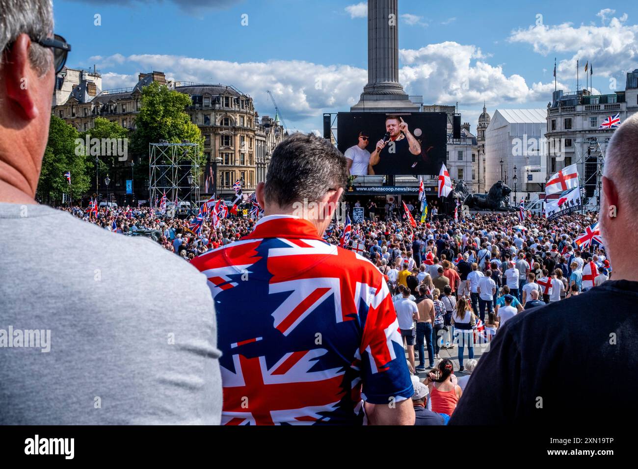 Large Crowds In Trafalgar Square Listen To Speeches Being Made By Right ...