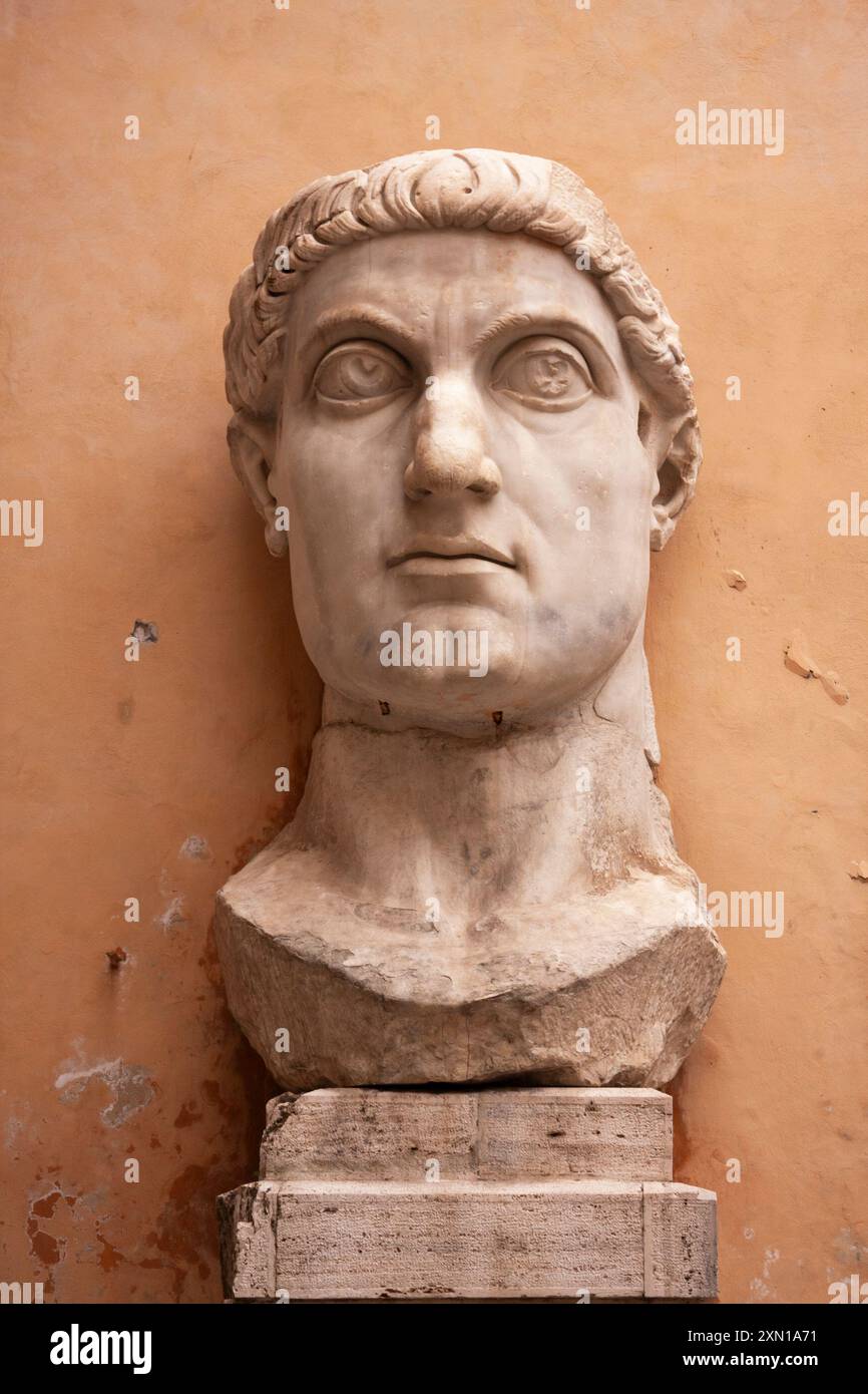 Broken hand from the statue of Constantin the great in the Capitoline ...