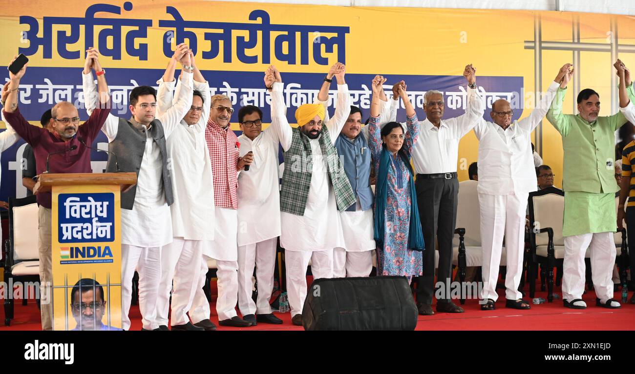 NEW DELHI, INDIA - JULY 30: NCP Chief and Rajya Sabha MP Sharad Pawar ...