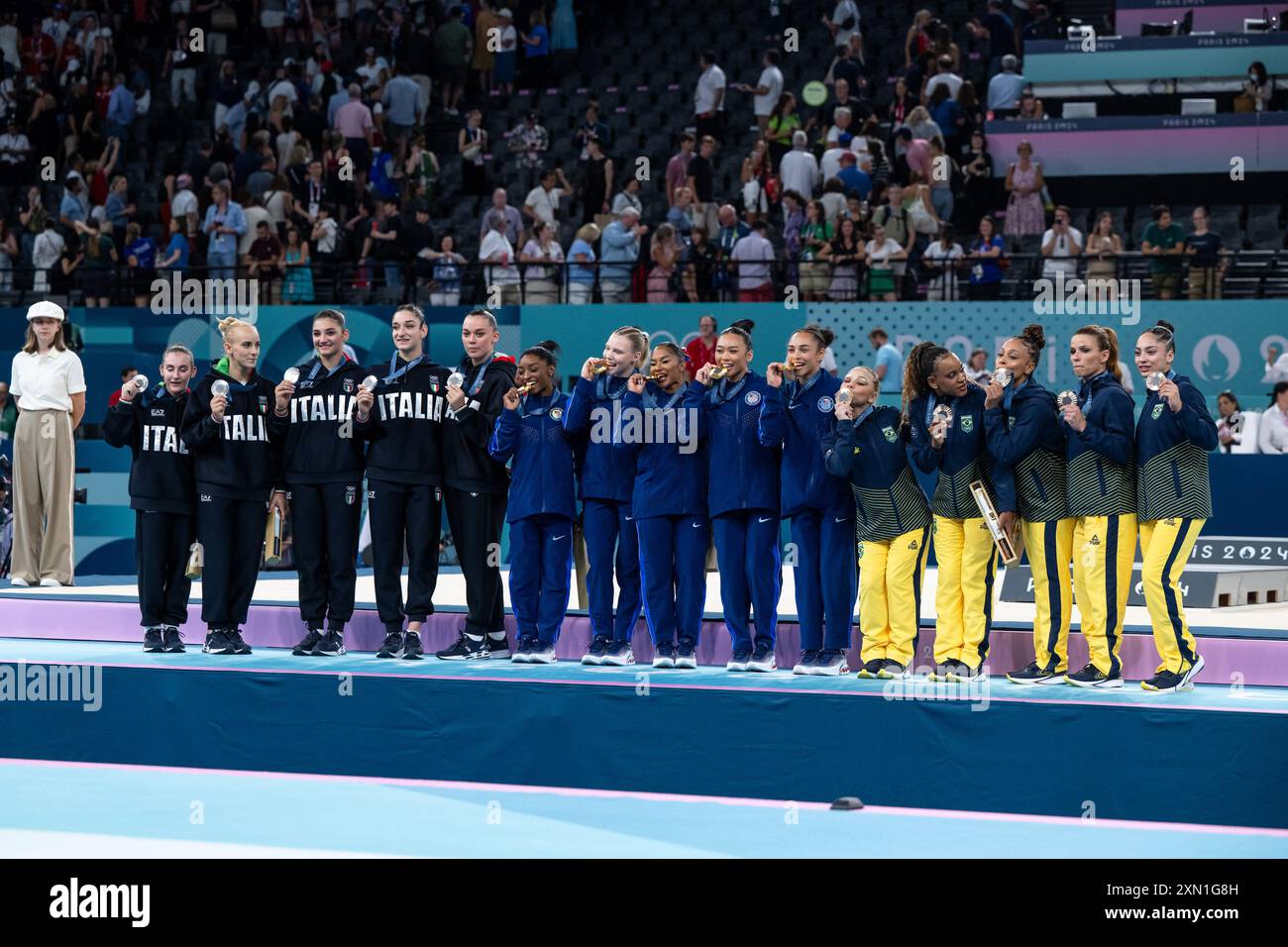 ANDREOLI Angela, D’AMATO Alice, ESPOSITO Manila, IORIO Elisa, VILLA ...