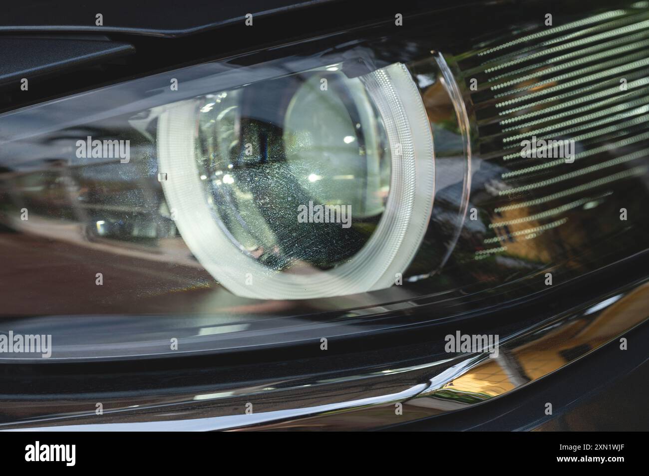 Car headlights close up hi-res stock photography and images - Alamy