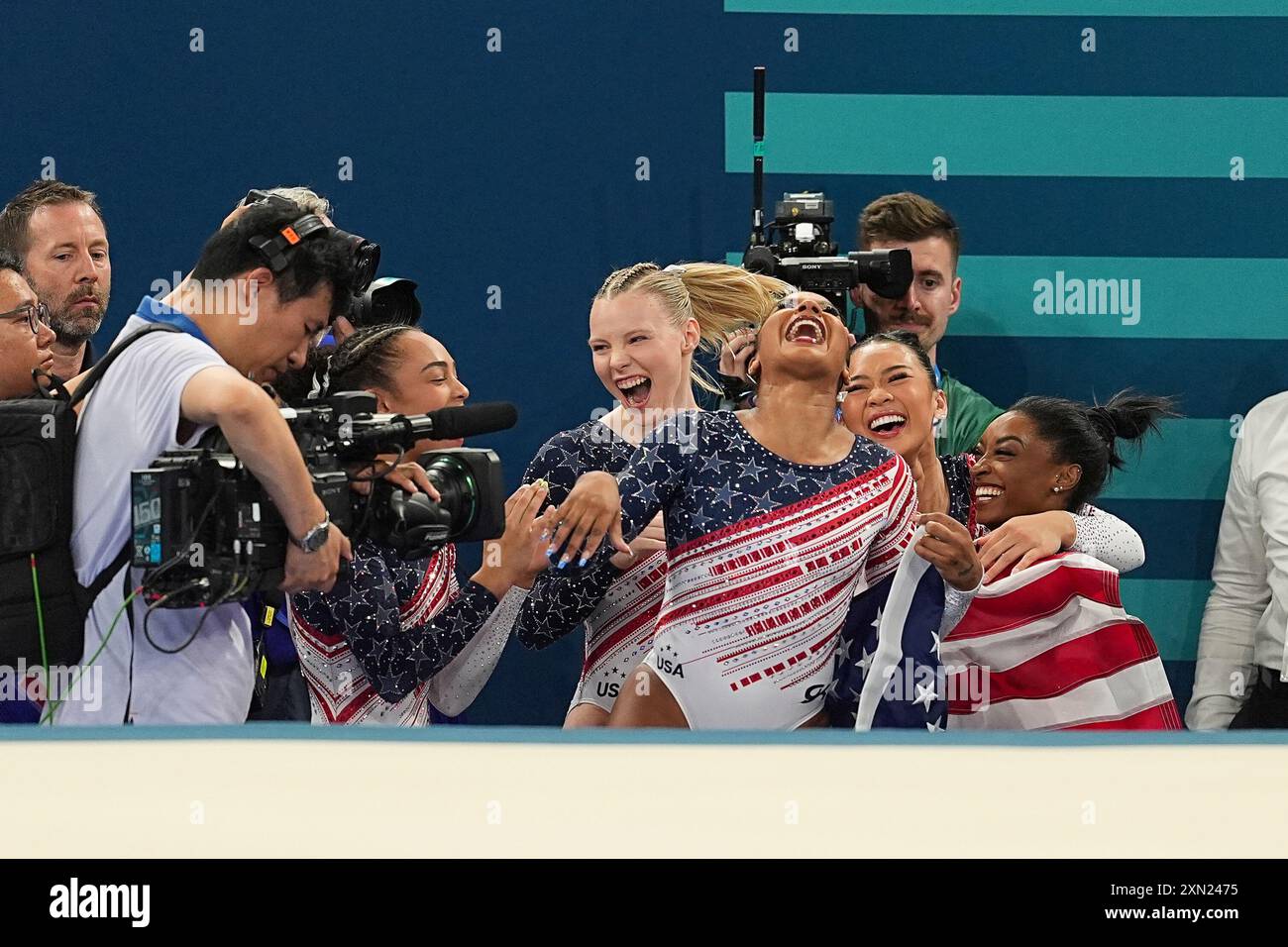 Simone Biles of United States, Jade Carey of United States, Jordan ...