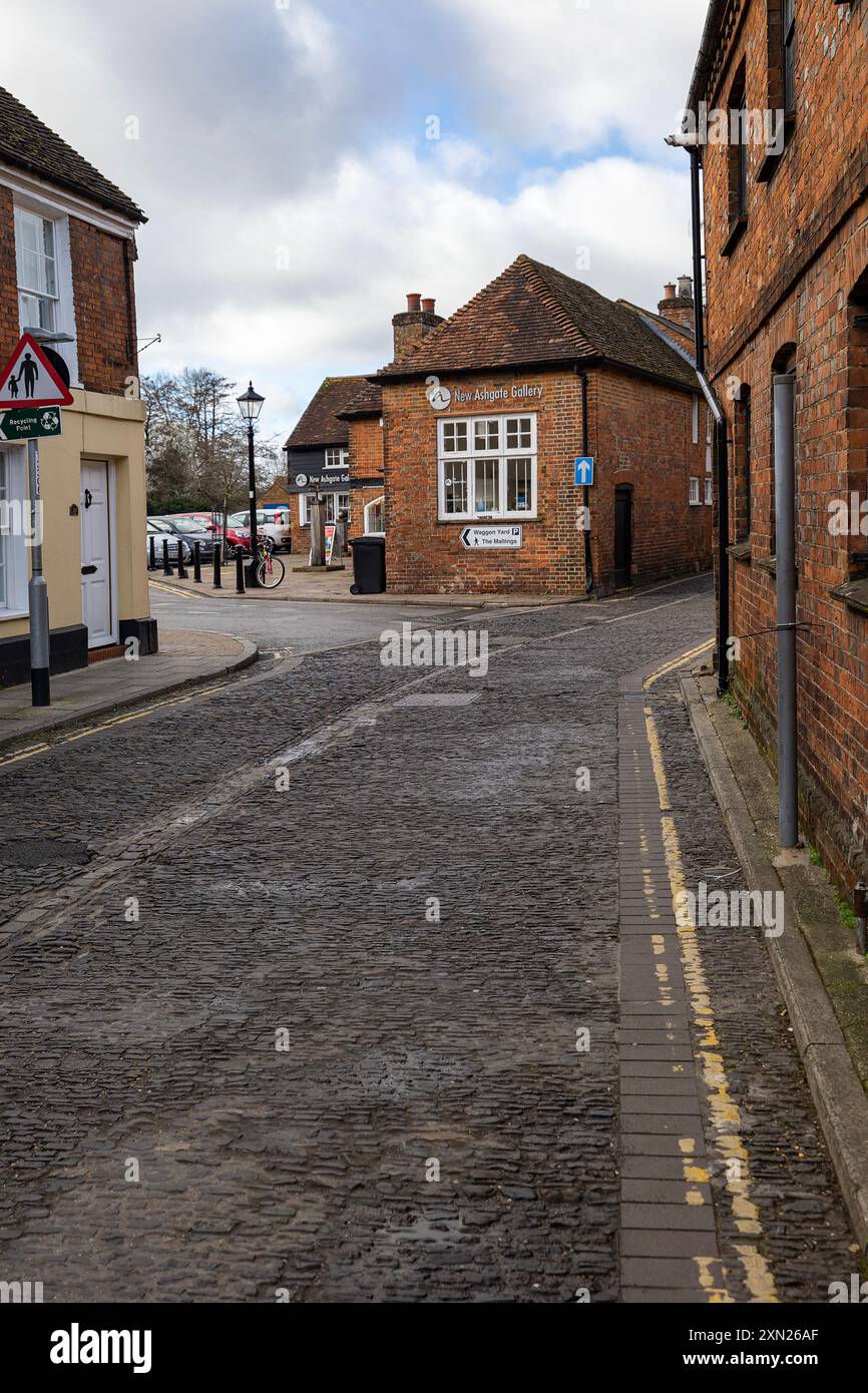 Lower Church Street, Farnham, Surrey, England Stock Photo - Alamy