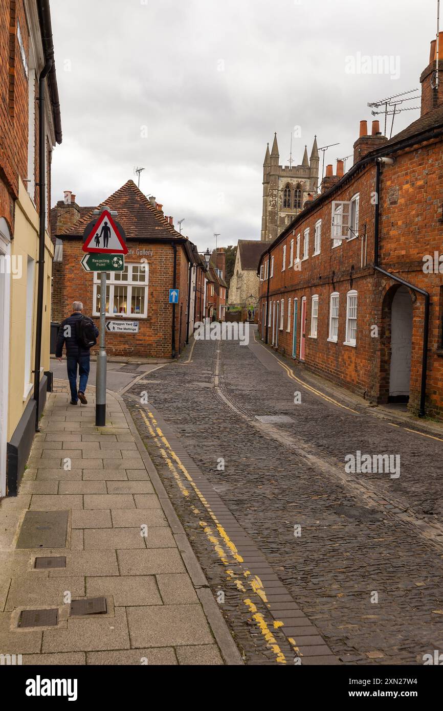 St andrews church farnham hi-res stock photography and images - Alamy